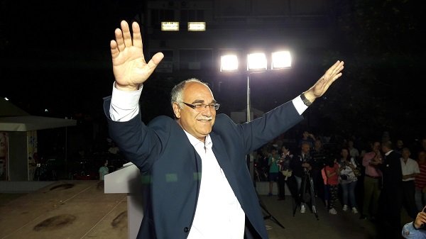 ΑΠΟΣΠΑΣΗ ΣΤΑ ΓΡΑΦΕΙΑ ΤΟΥ ΚΟΜΜΑΤΟΣ ΒΕΛΟΠΟΥΛΟΥ ΓΙΑ ΤΟΝ ΑΣΤΕΡΙΟ ΡΟΝΤΟΥΛΗ ...
