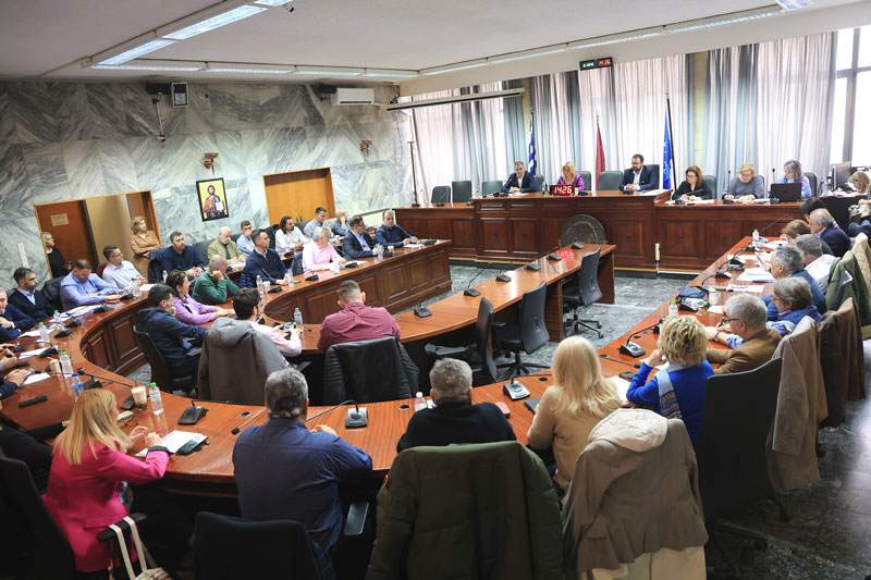 Διαπαραταξιακή Επιτροπή για την προώθηση των Λαρισαίων καλλιτεχνών η ...